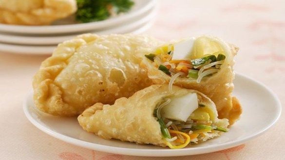 7 Cara Membuat Resep Pastel Kering, Mudah & Praktis Banget!