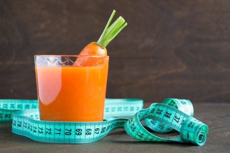 9 Manfaat Jus Wortel yang Baik untuk Kesehatan Tubuh & Kulit