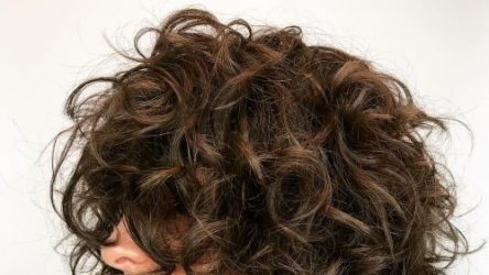 25+ Model Rambut Tipis Wanita yang Terlihat Lebih Bervolume!