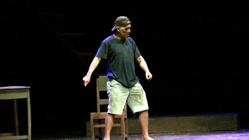 Pengertian Monolog Beserta Aspek, Ciri dan Jenisnya