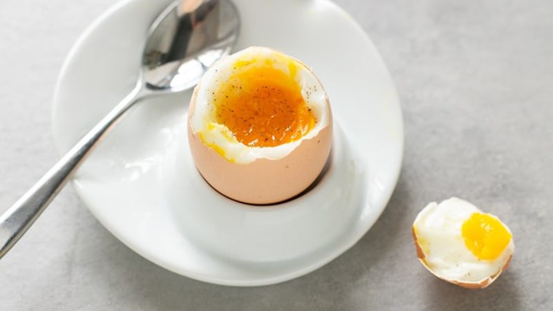 Cara Memasak Telur Setengah Matang Anti Gagal!