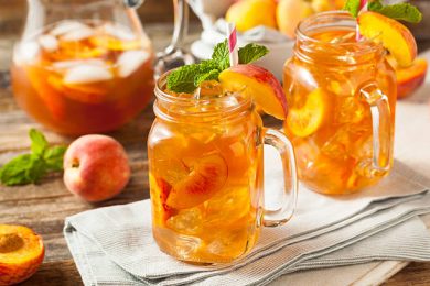 10 Rekomendasi Fruit Tea Paling Laris, Enak dan Segar!