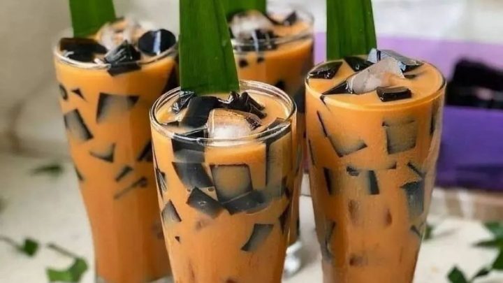 22 Resep Menu Es Segar yang Manis Untuk Takjil Buka Puasa