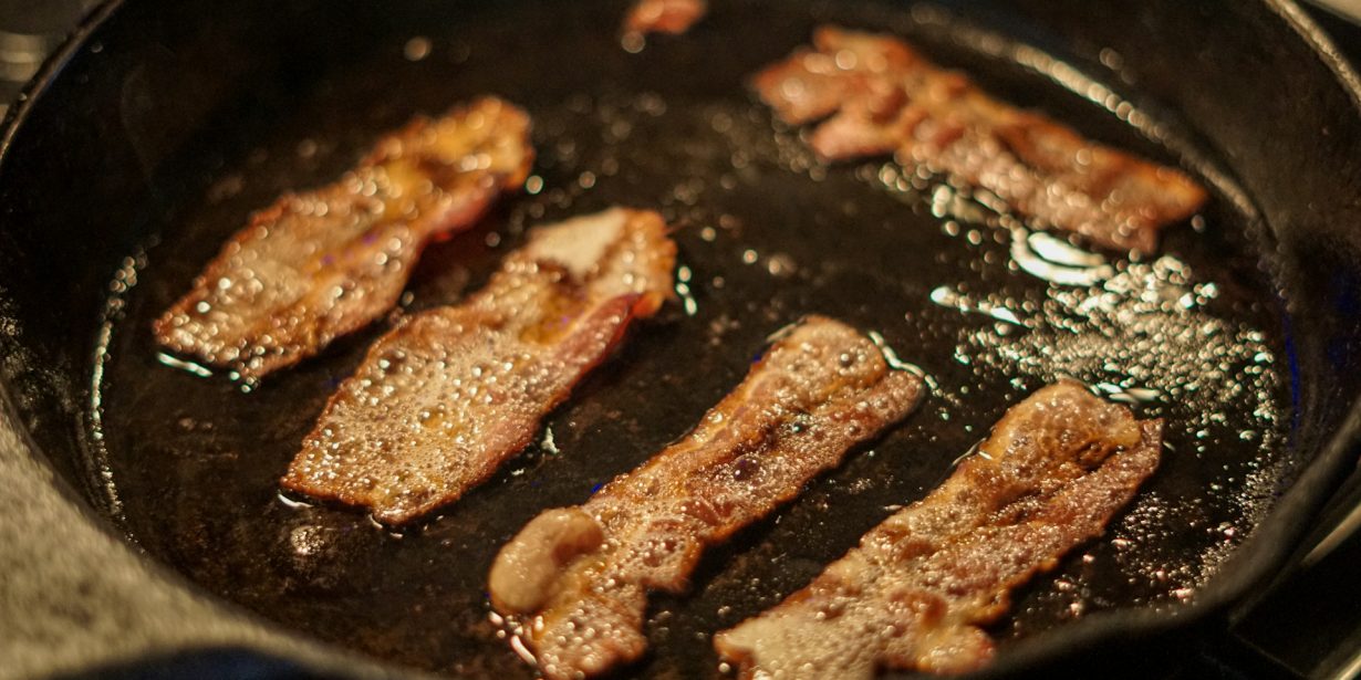 Perbedaan Teknik Shallow Frying dan Deep Frying