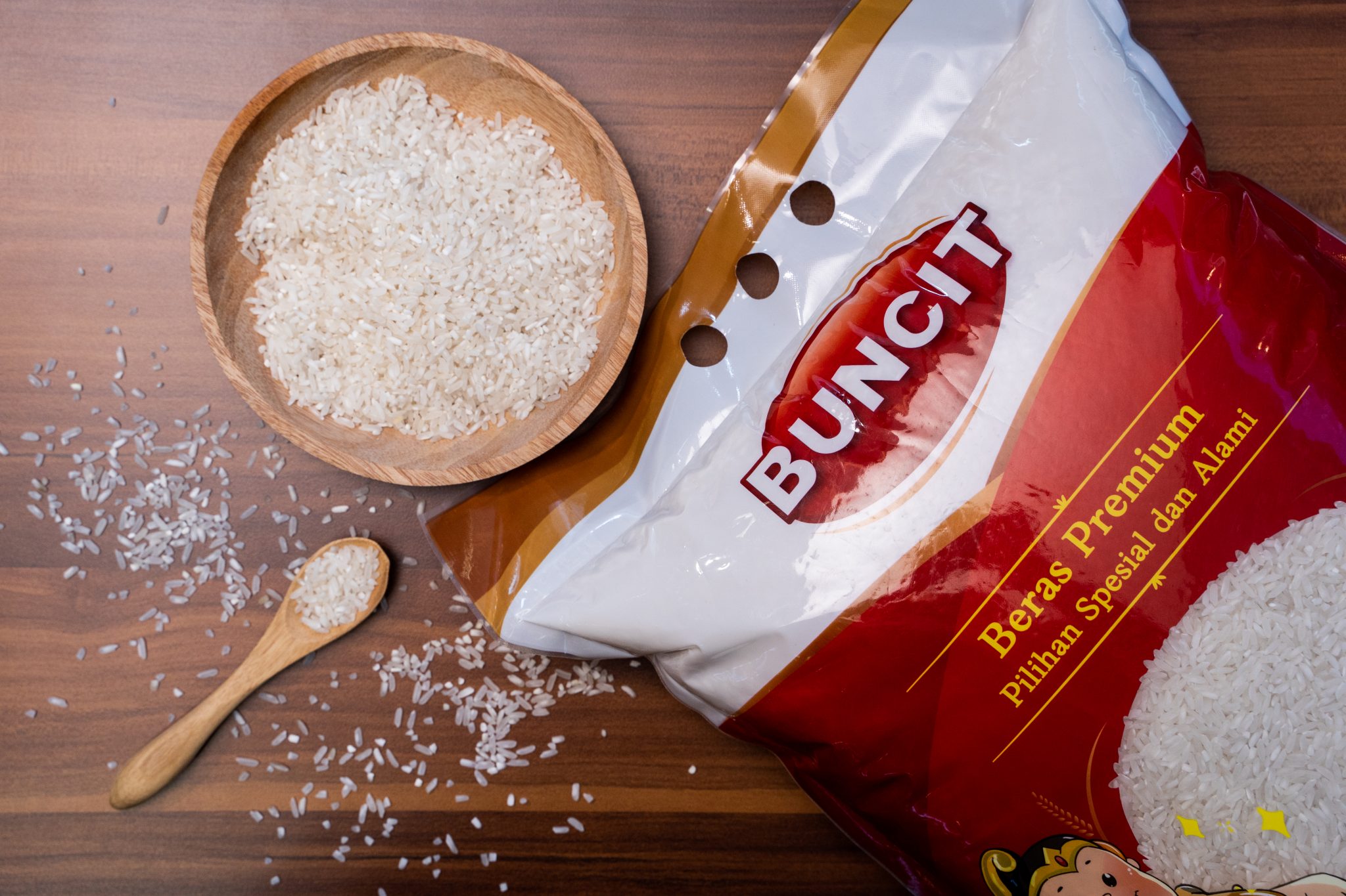 15 Merek Beras Terbaik yang Enak, Pulen dan Sehat 2023!