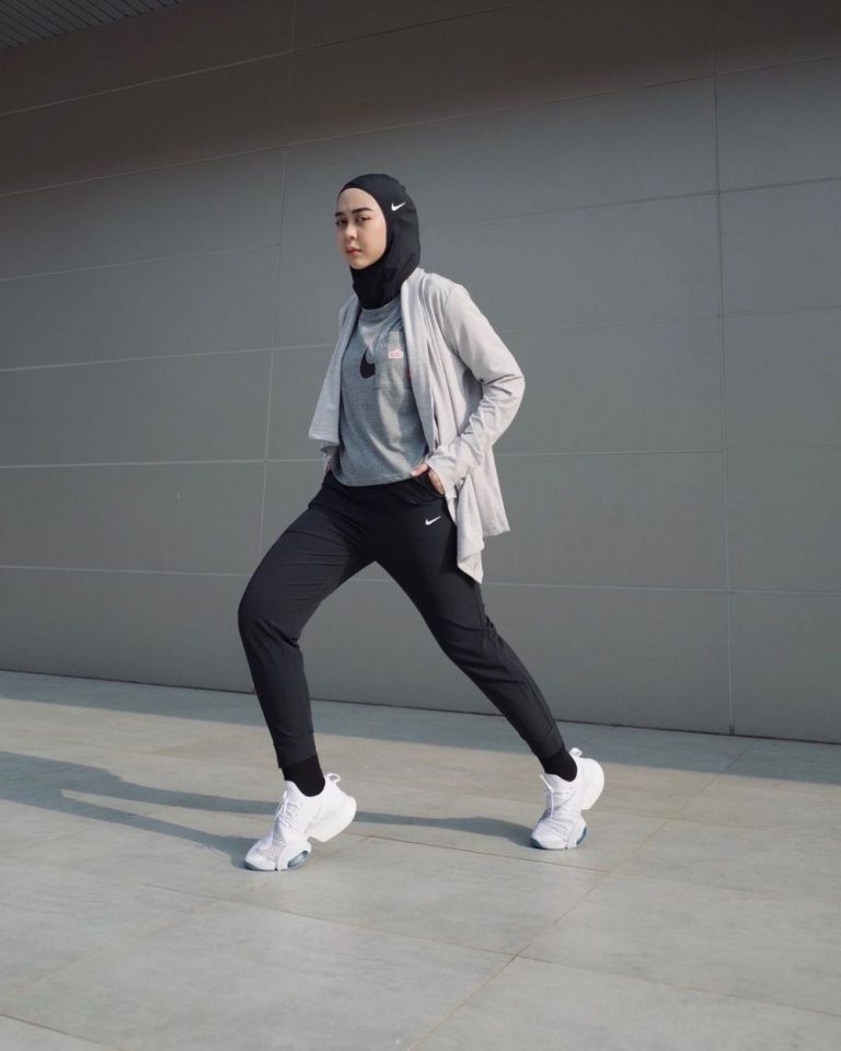 12 Inspirasi Outfit Jogging Hijab, Tetap Stylish Saat Olahraga