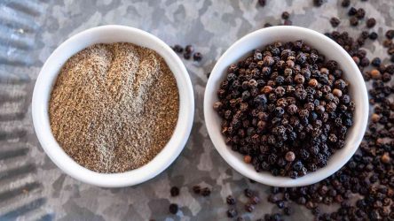 12 Rekomendasi Merek Lada Hitam Bubuk Terbaik 2023