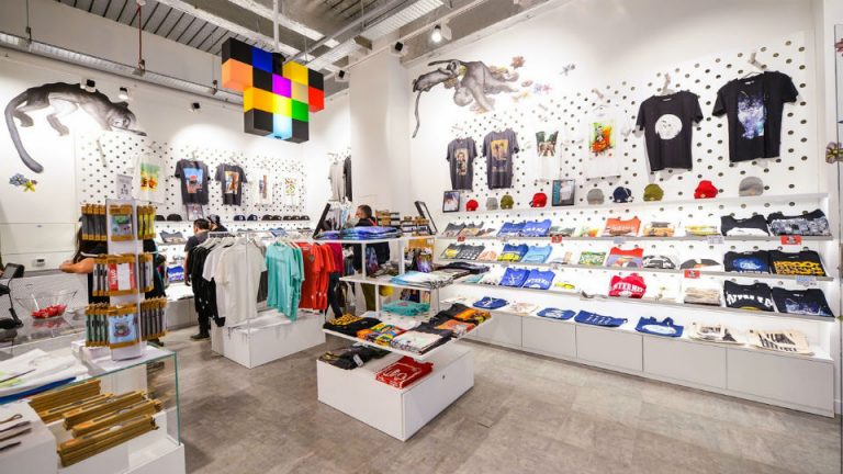 17 Brand Lokal Indonesia Fashion Terbaik dan Mendunia