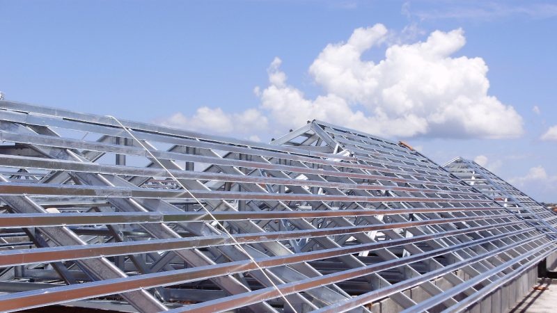 12 Merk Baja Ringan yang Terbaik dan Paling Berkualitas 2023!