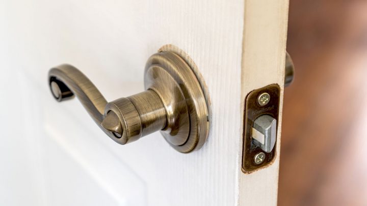13 Rekomendasi Handle Pintu Rumah Paling Bagus Tahun 2023