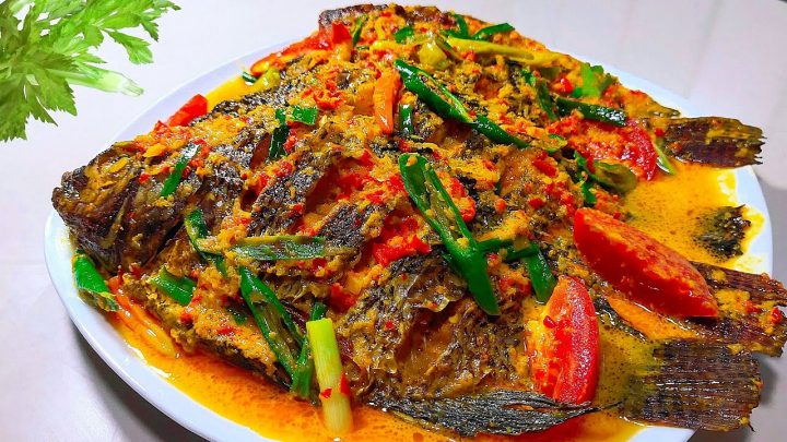 Resep Ikan Nila Bumbu Kuning Kemangi, Segar dan Bikin Nagih!