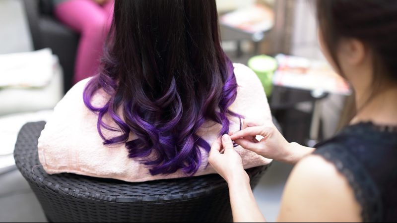 10 Ide Warna Rambut yang Bagus untuk Kulit Kuning Langsat