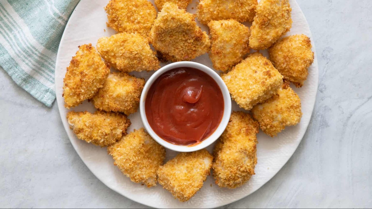 12 Rekomendasi Chicken Nugget Terenak 2023