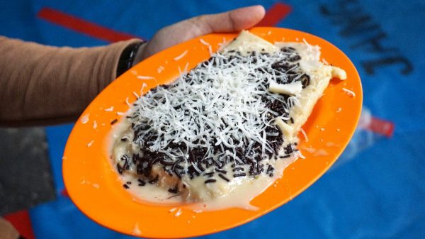 Resep Kue Pancong Lumer Kekinian, Anti Gagal!