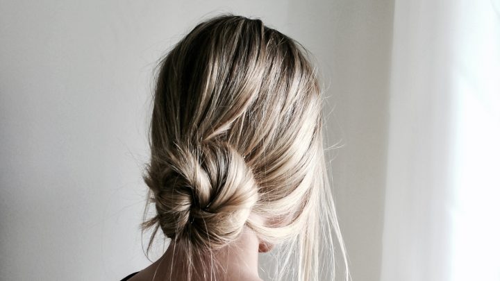 25 Model Rambut Wisuda Pakai Toga dari Simpel Hingga Elegan!