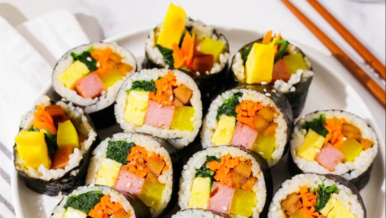 12 Resep Kimbap ala Rumahan yang Lezat dan Mudah