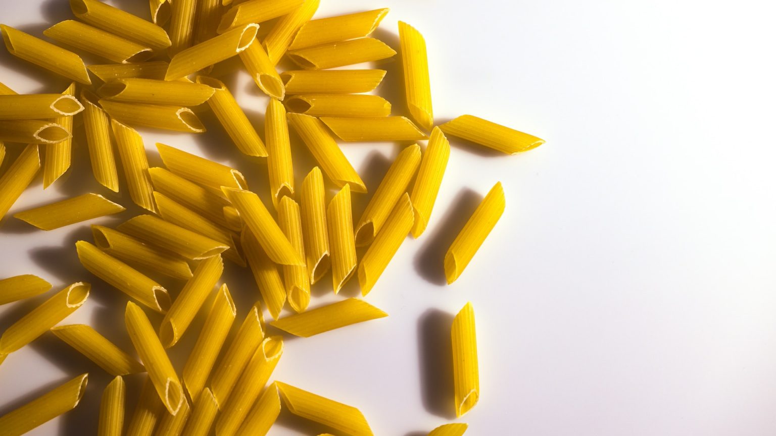 10+ Rekomendasi Merek Makaroni Terbaik yang Enak