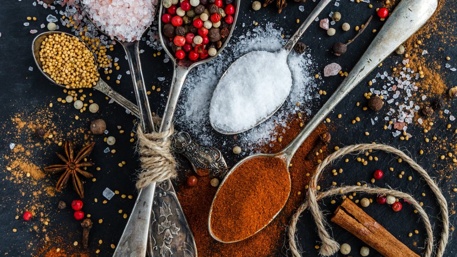 12 Bumbu Penyedap Rasa Terbaik untuk Segala Masakan