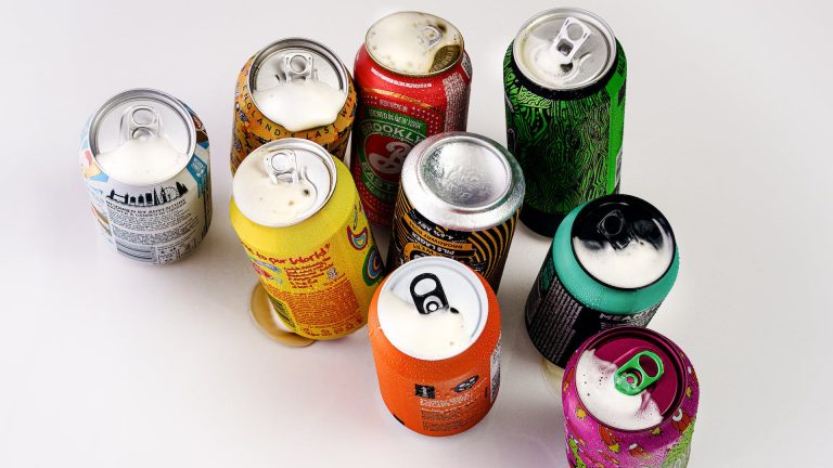 12 Rekomendasi Minuman Soda Segar dan Terbaik