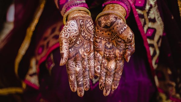Cantik, Inilah 15+ Inspirasi Desain Henna Simple untuk Pemula!