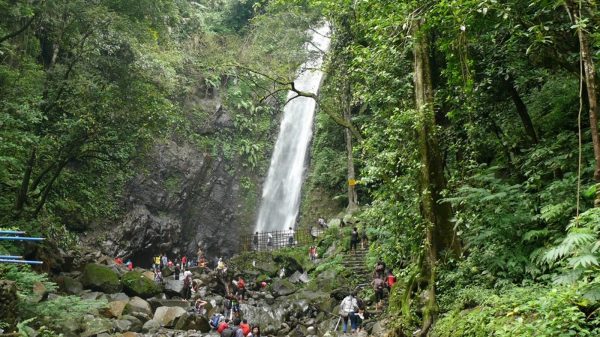 Air Terjun Kakek Bodo: Lokasi, Harga Tiket, dan Jam Buka
