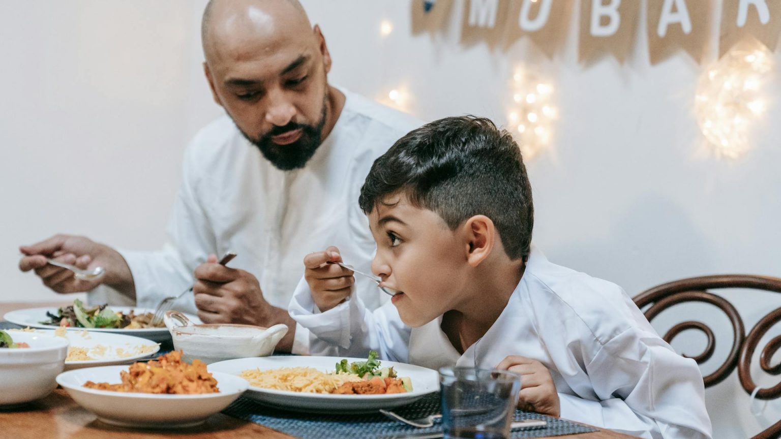 Kenyang Seharian, 10+ Rekomendasi Menu Sahur Tanpa Nasi!