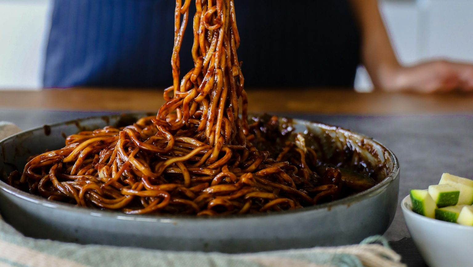 7+ Rekomendasi Franchise Mie Pedas Viral Beserta Modalnya