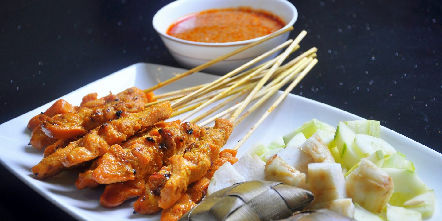 9 Rekomendasi Sate Ayam Surabaya yang Terenak, Bikin Ngiler!