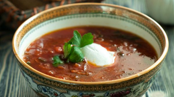 Kenalan Bubur Roomo Khas Gresik yang Legendaris, Tapi Sulit ditemukan!